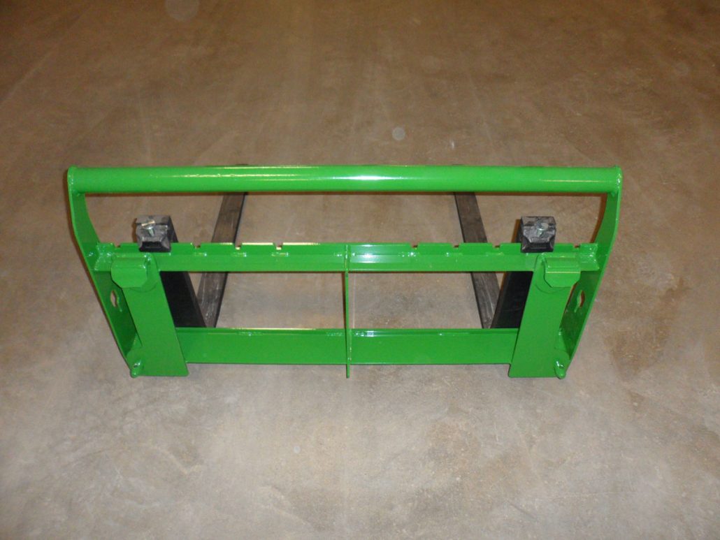 John Deere Compact Tractor Pallet Forks Redline Systems Inc Equipment Attachments
