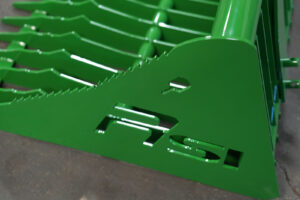 John Deere Utility Tractor Rock Bucket - Redline Systems Inc.